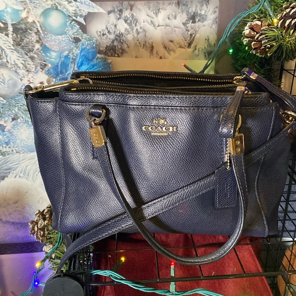 Coach | Bags | Coach Navy Pebble Leather Small Tote With Crossbody ...
